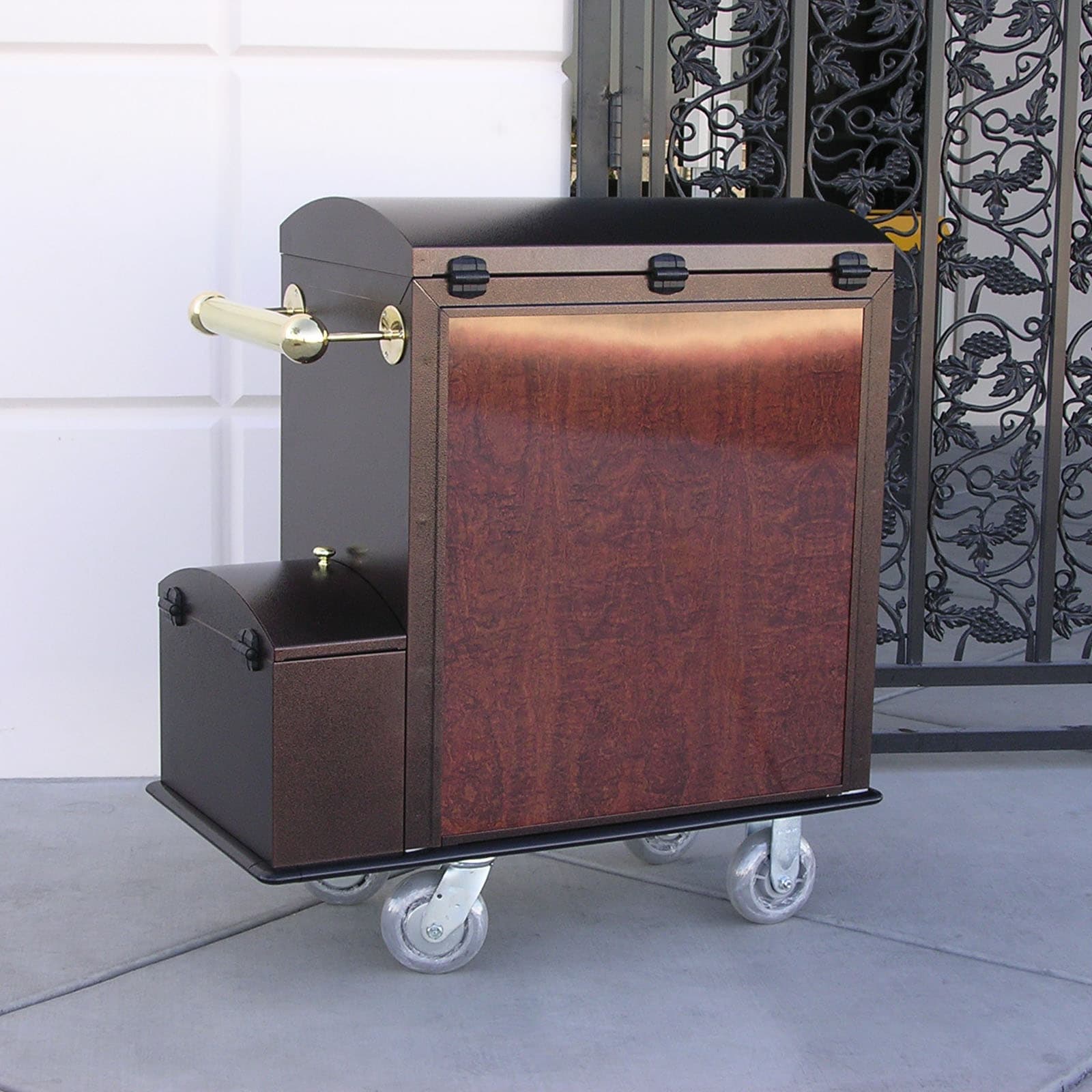 382042TC Trash & Cleaning Cart | Innovations Manurfacturing & Distributing